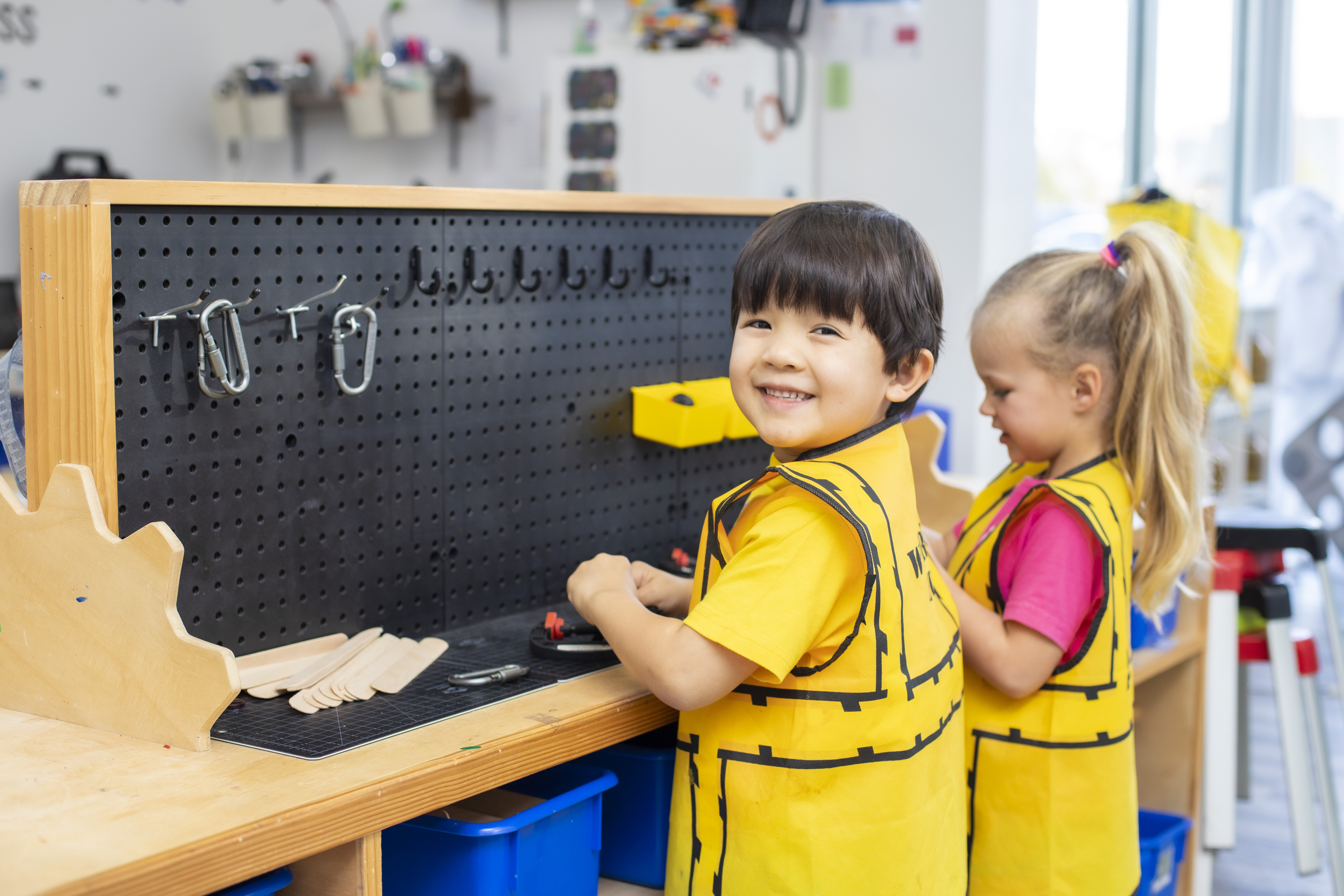 Amazing Explorers Academy Williamsburg - Daycare in Brooklyn, NY - Winnie